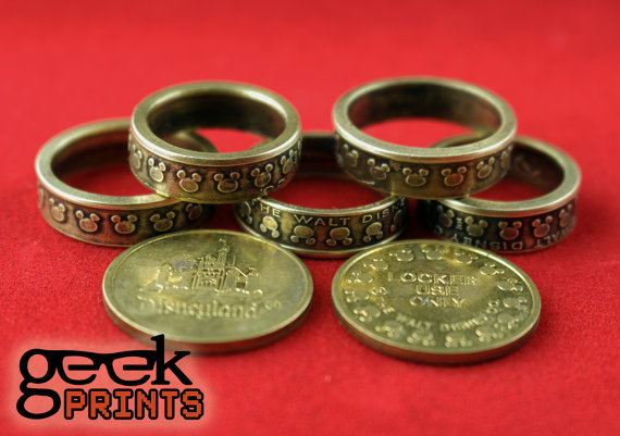 This Mickey Mouse ring is made from Disneyland history - Jewelry