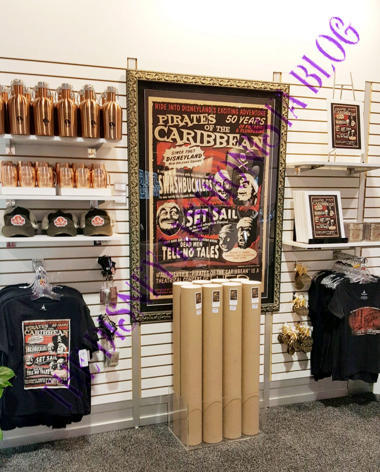 A walk through the Disney Dream Store at D23 Expo 2017 - Fashion