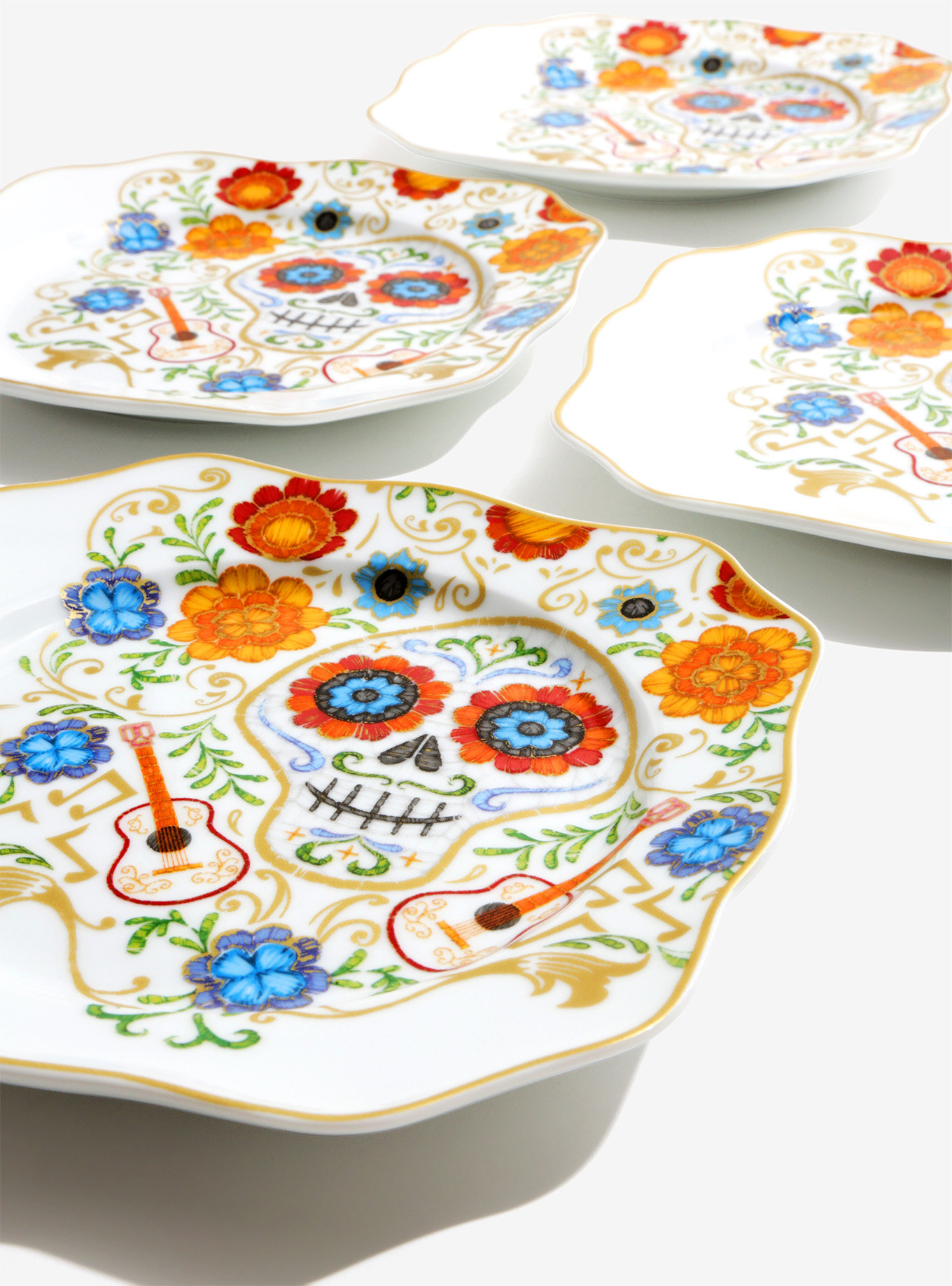 Celebrate and Feast with the Disney Pixar Coco Floral Plate Set - Decor