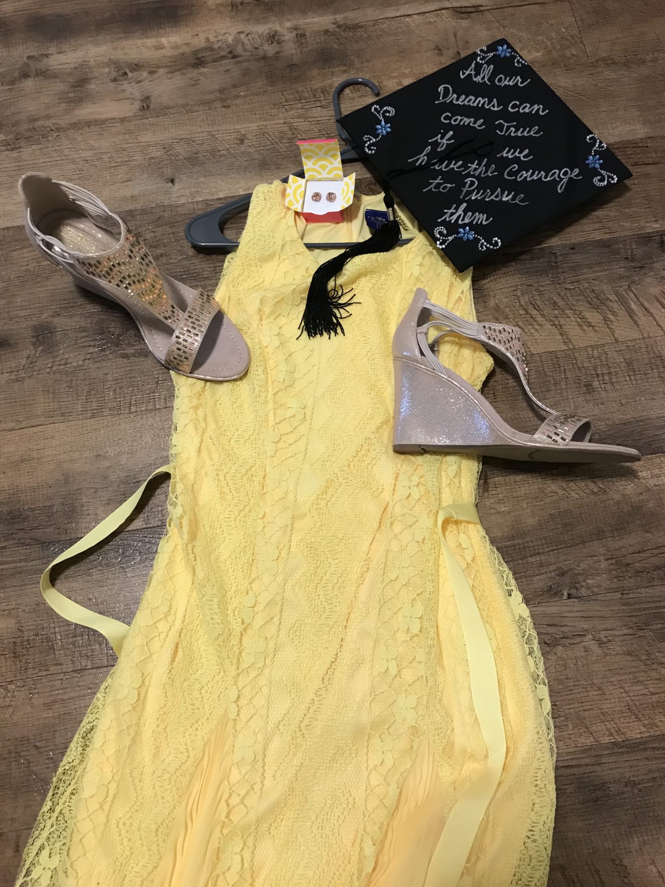 Disney Graduation Looks For The Disney Fashionista - Fashion