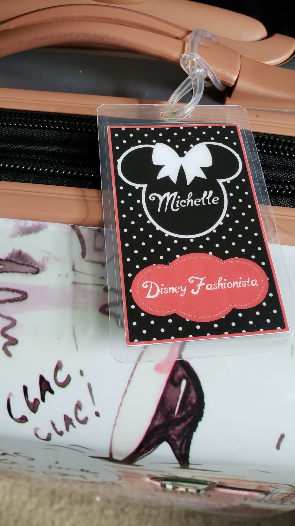 Liven Up Your Luggage With A Classic Retro Minnie Luggage Tag - Travel