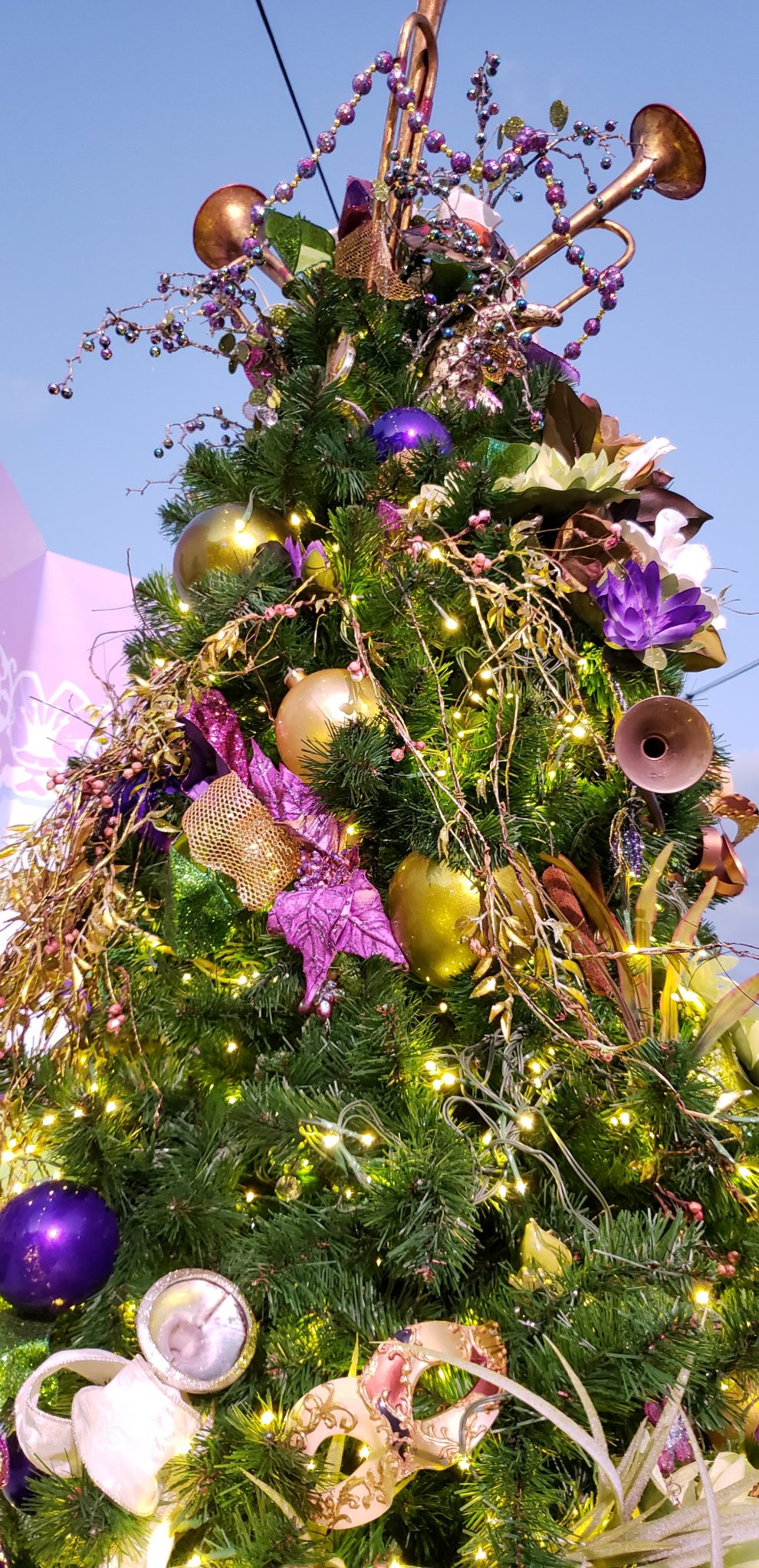 Style And Merriment Are The Center Of The Disney Springs Christmas Tree ...