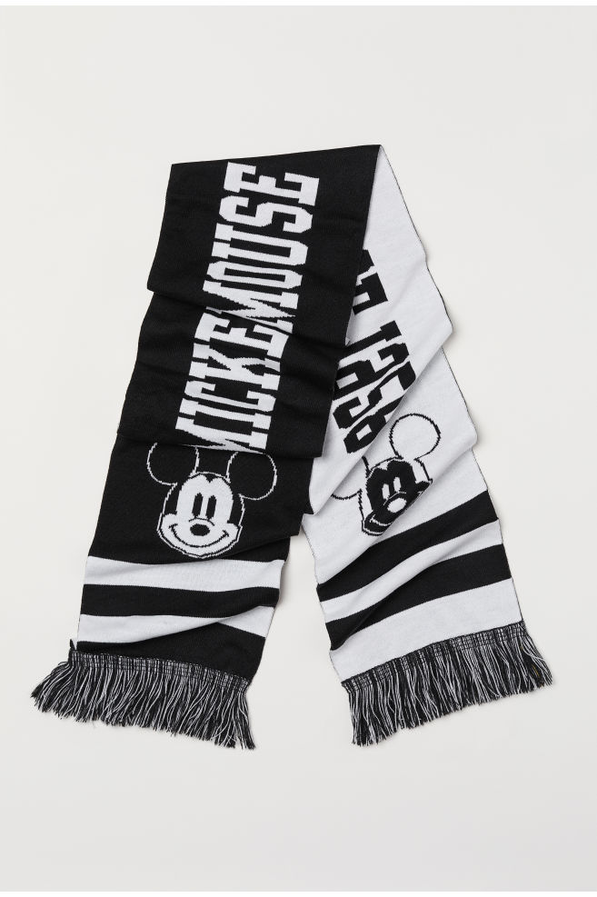 Stay Warm and Cozy With This Jacquard-Knit Mickey Scarf - Style