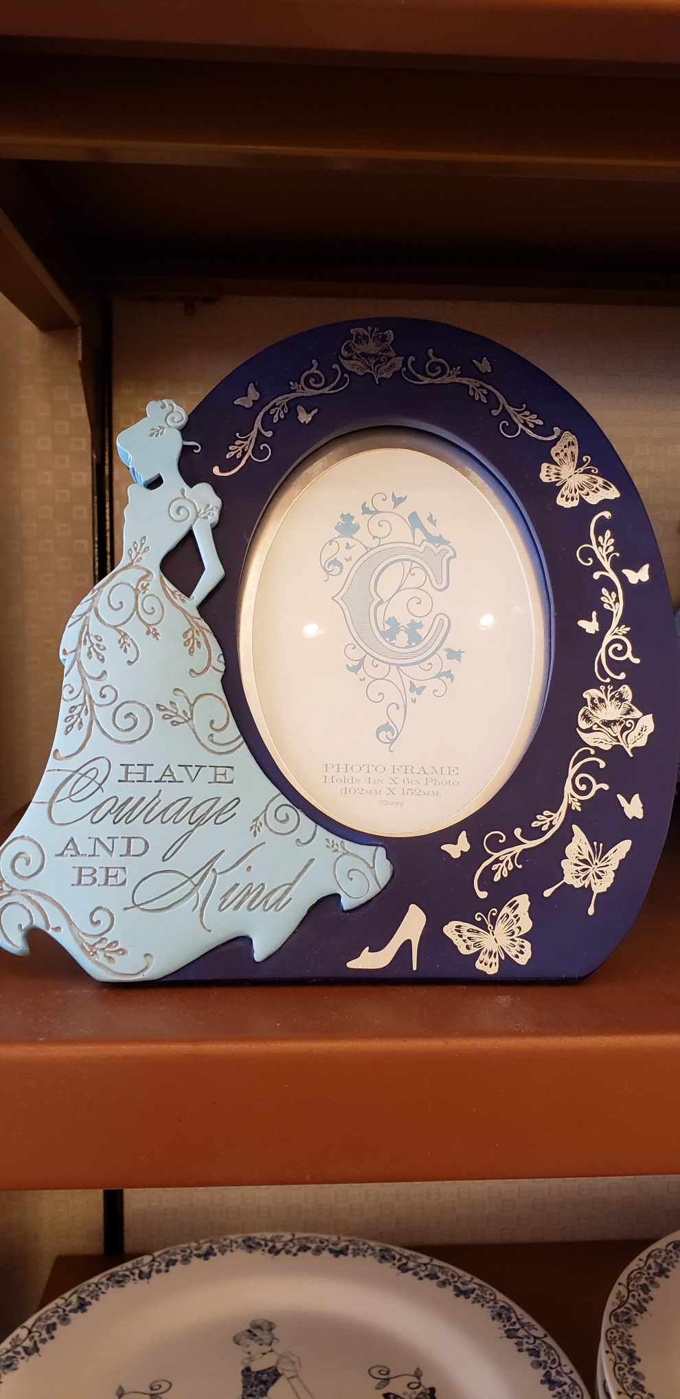 The Cinderella Home Collection Adds A Touch Of Enchantment - Decor