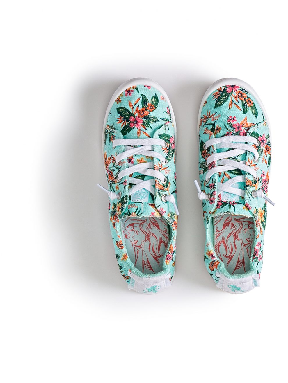 The New Disney x Roxy Girl Collection Will Celebrate The Little Mermaid ...
