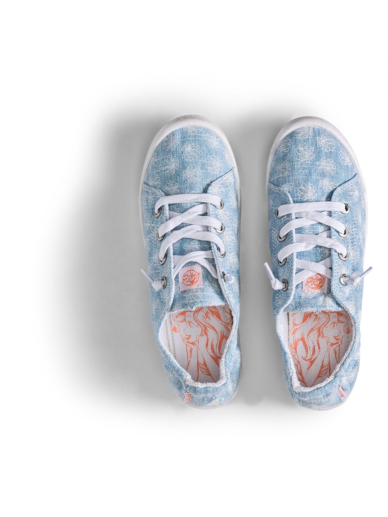 The New Disney x Roxy Girl Collection Will Celebrate The Little Mermaid ...