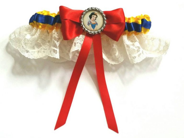 These Disney Princess Garters Are Perfect for Disney Brides - Wedding