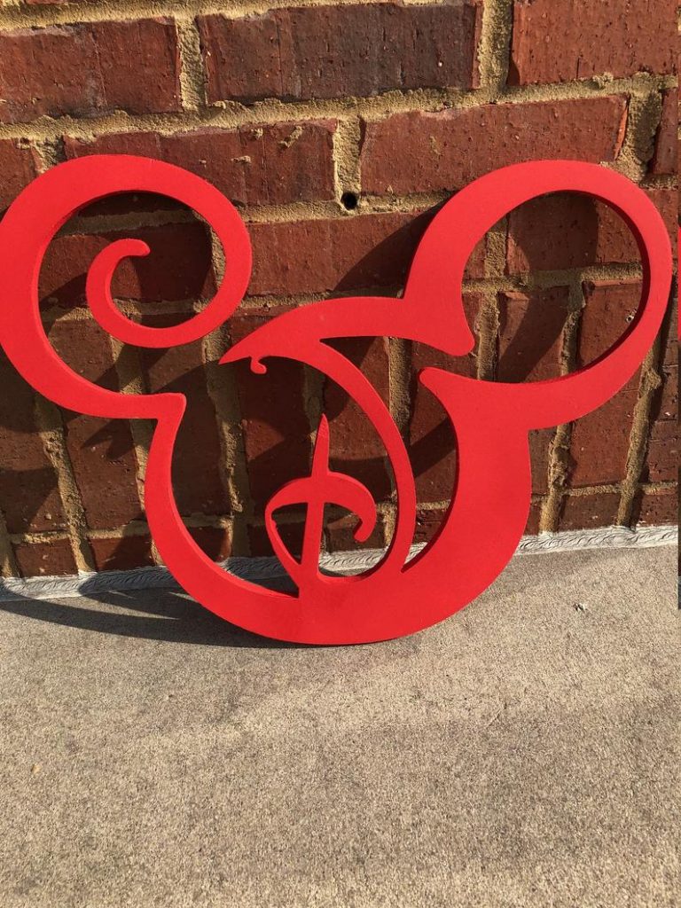 Say "Welcome Home" To These Disney Inspired Signs - Decor