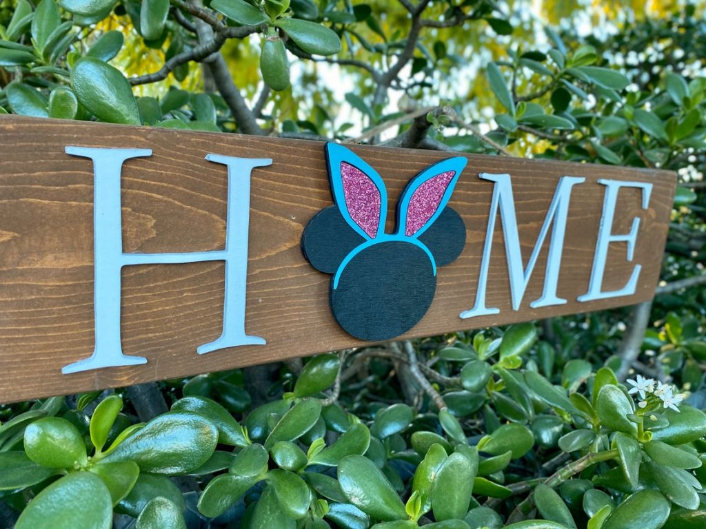 This HOME Sign Will Welcome Your Guests Into Every Season of the Year ...