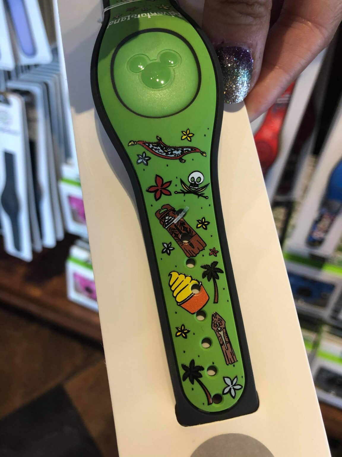 Exciting New MagicBands Have Popped Up At Walt Disney World - News