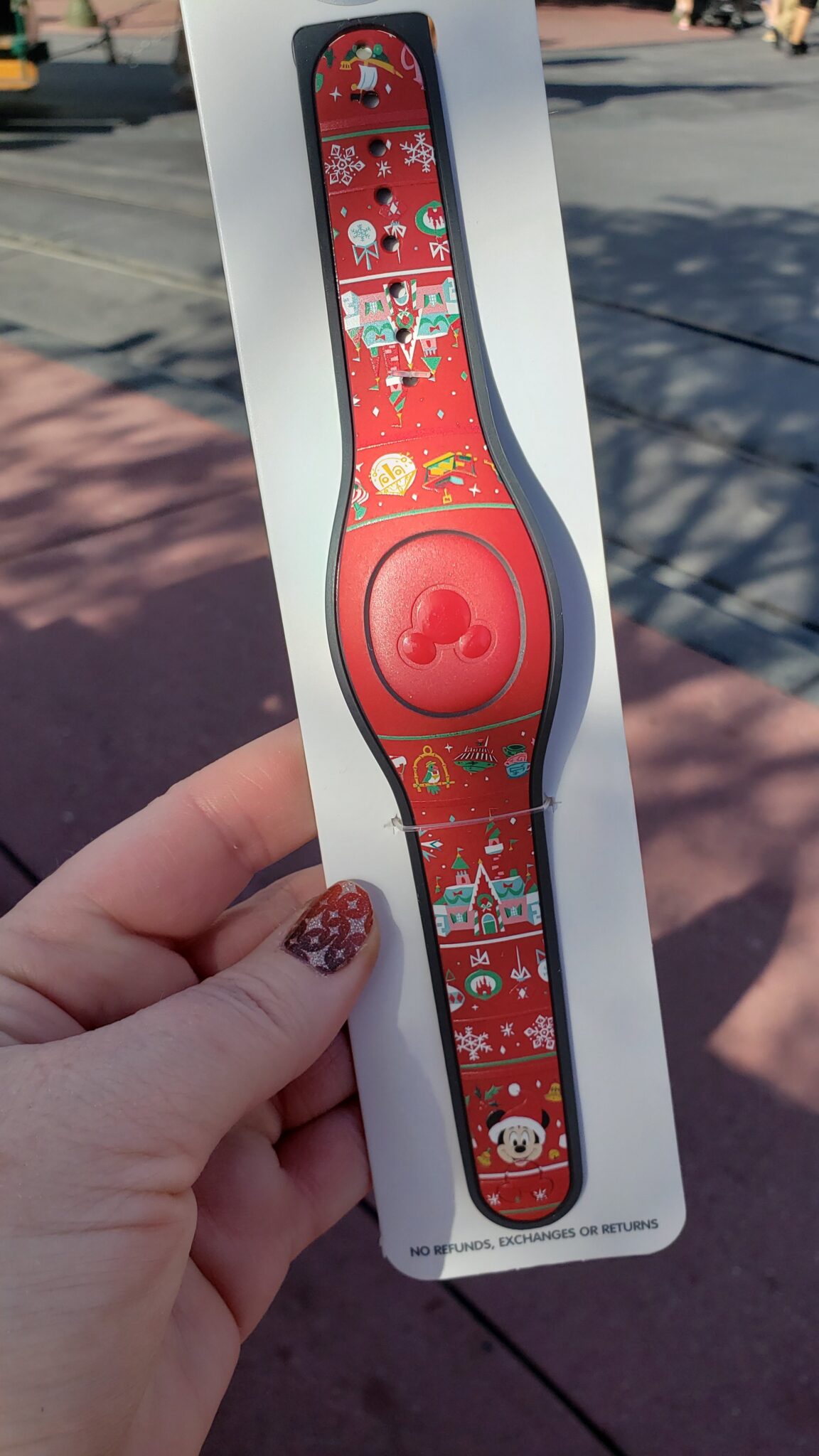 Festive Christmas MagicBand Arrives at Disney World!