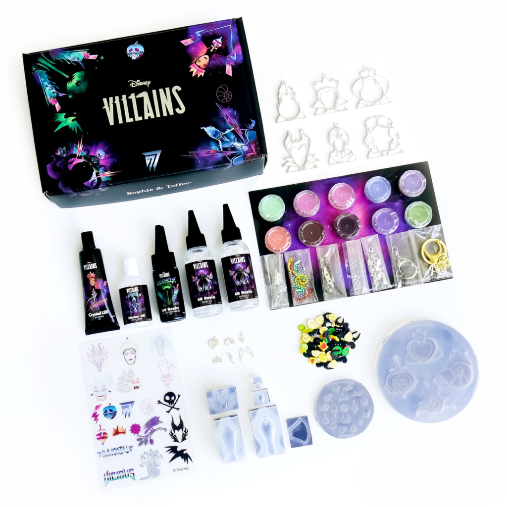 These Disney Resin Craft Boxes Are Magical Fun For The Whole Family ...