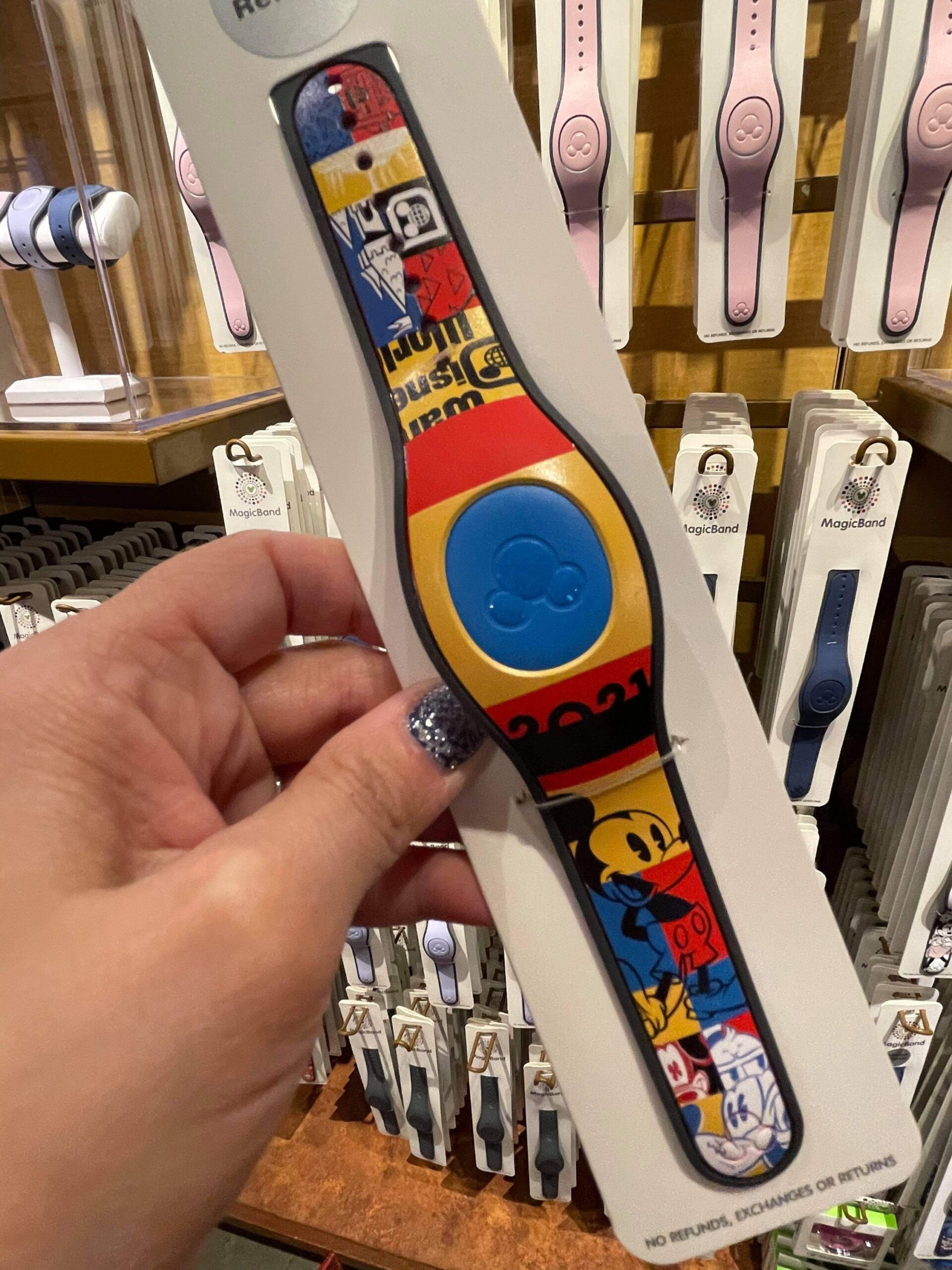 Disney Parks 2021 Merchandise Is Now Available Online and In Store ...