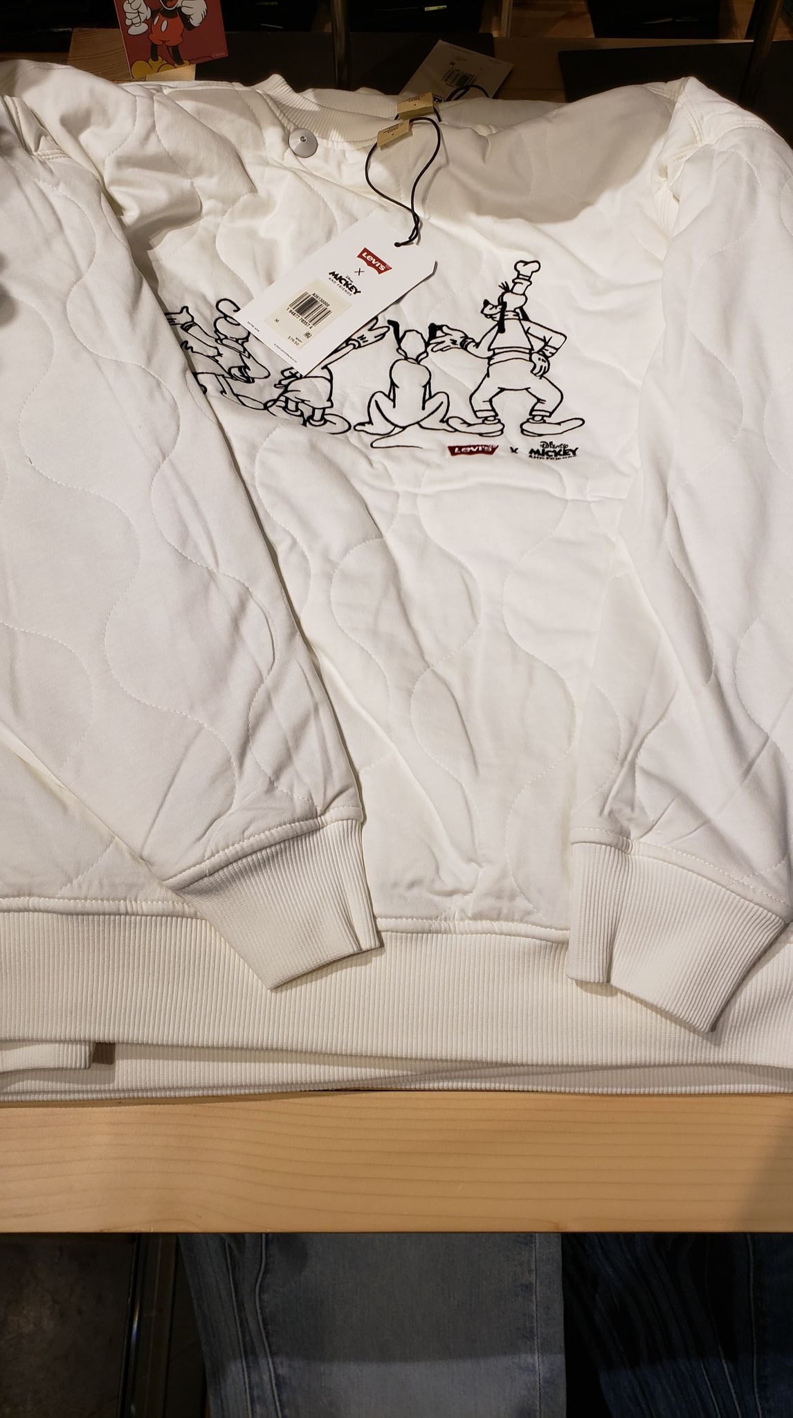 Levi's x Disney Mickey and Friends Collection Celebrates Friendship and ...