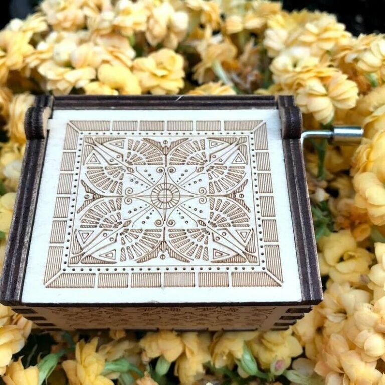 "When You Wish Upon A Star" Engraved Wooden Music Box - Decor