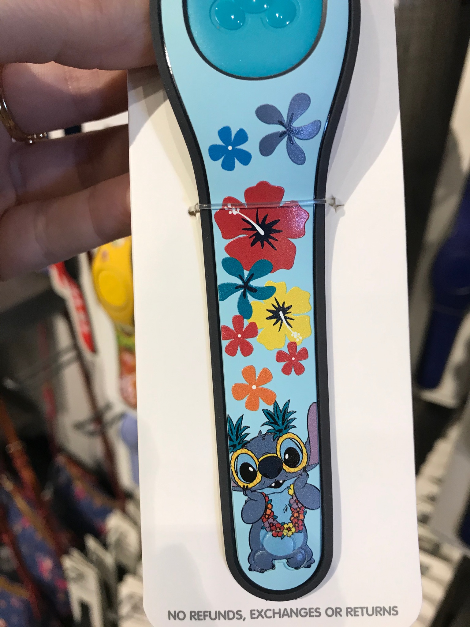 Three New Disney MagicBands Arrive at Disney World!