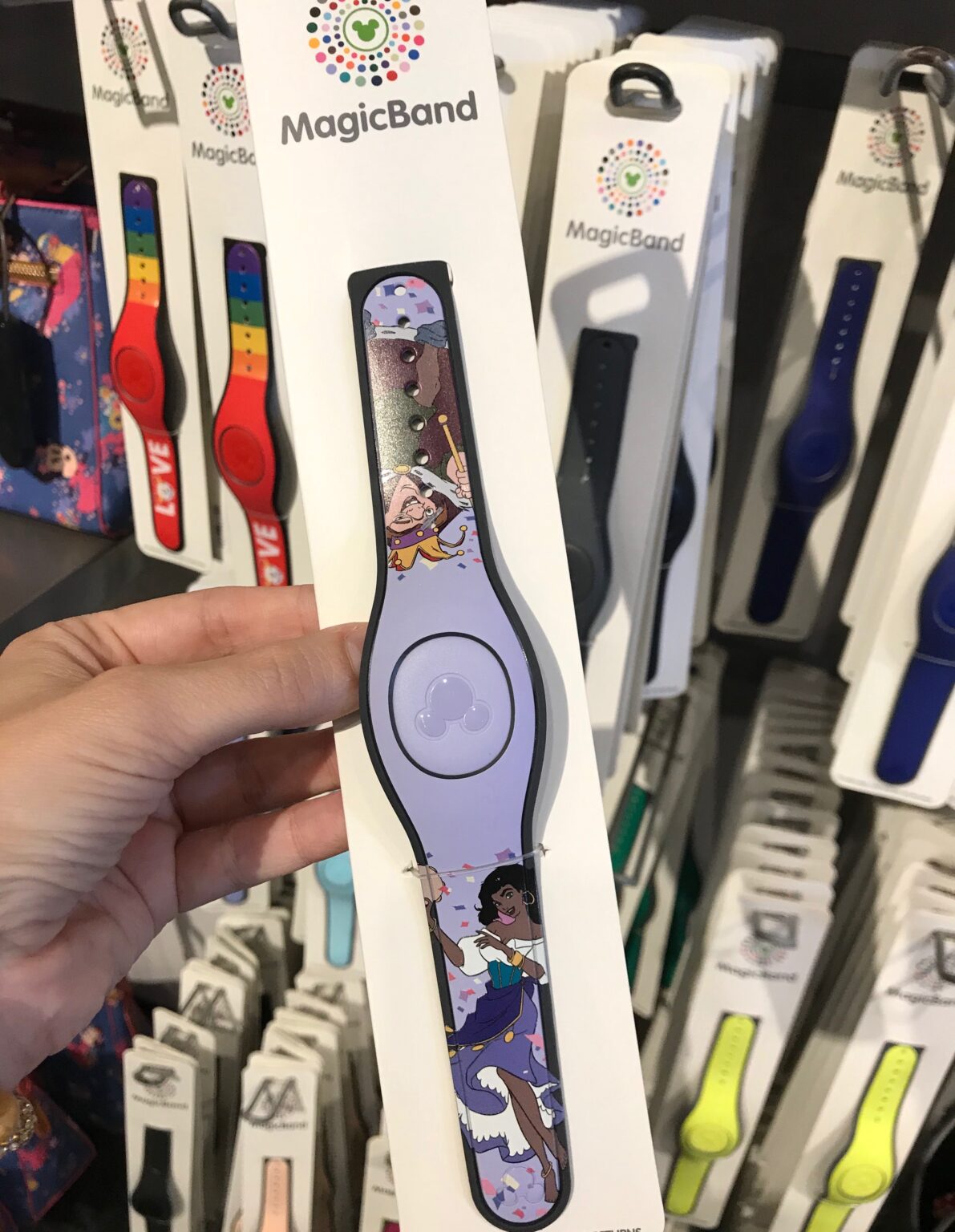 Three New Disney MagicBands Arrive at Disney World!