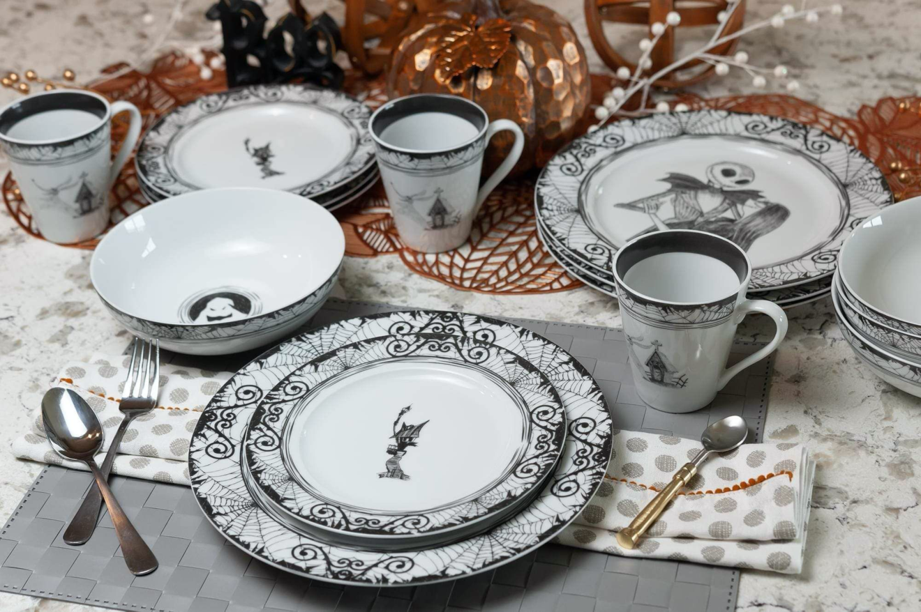 This Nightmare Before Christmas Kitchen Collection Is Perfect For ...
