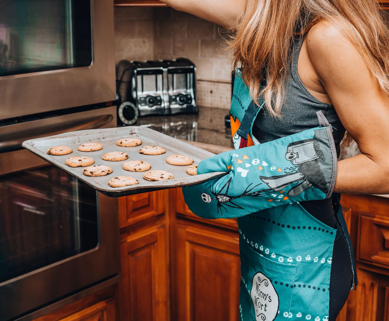 This Nightmare Before Christmas Kitchen Collection Is Perfect For ...