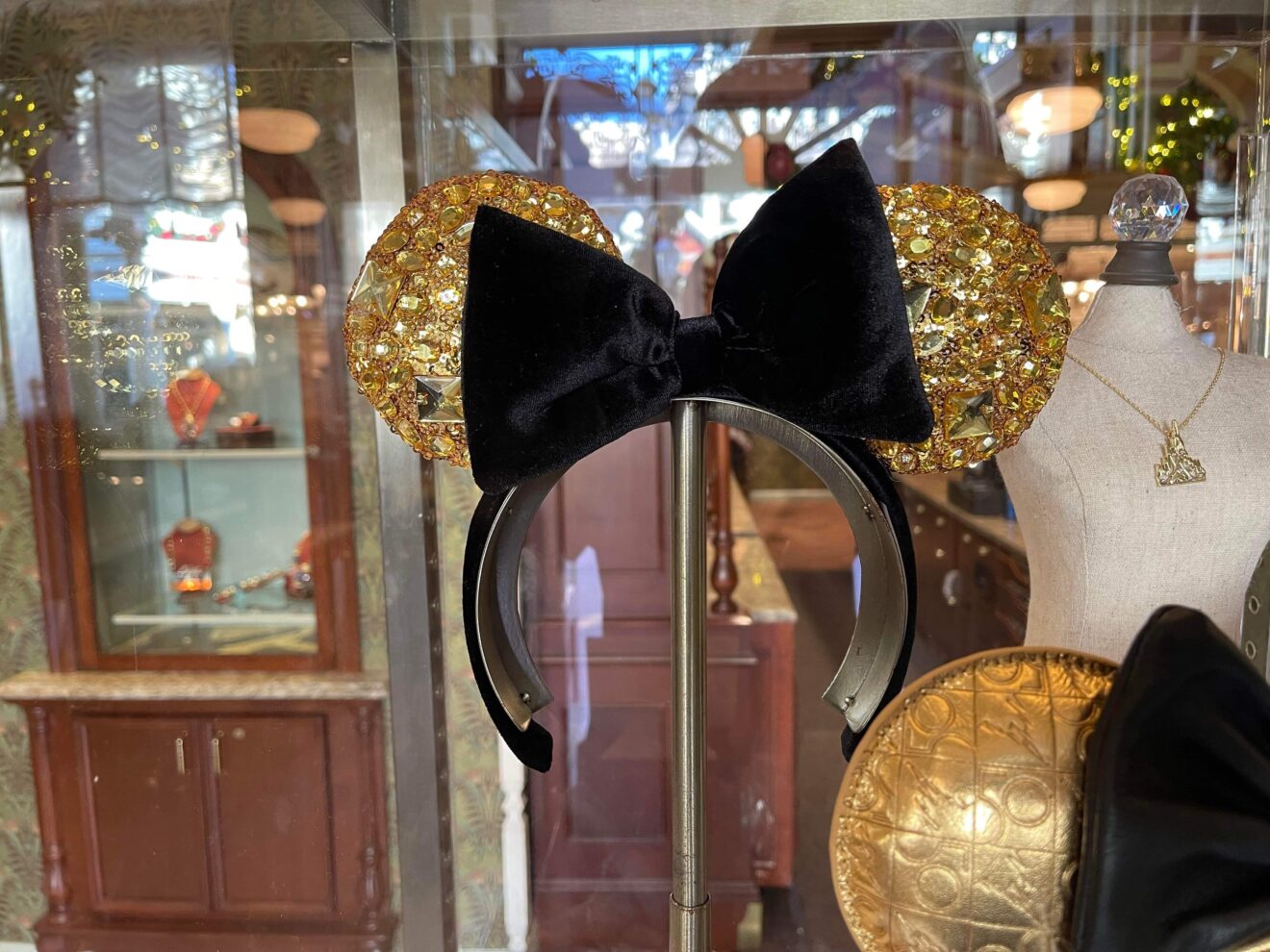 The Luxe Collection Ears Have Arrived And They're Even More Luxurious ...