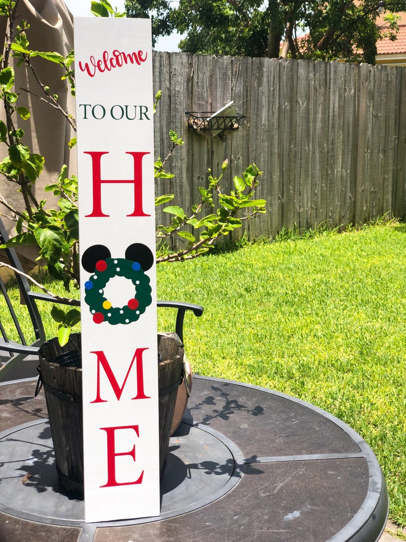 Welcome Holiday Visitors With This Disney Christmas Welcome Sign - home