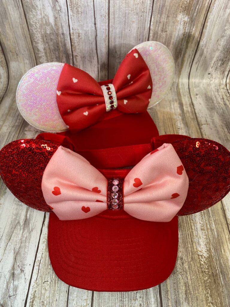 Minnie Mouse Hearts Visor Will Protect Your Heart Eyes - Ears