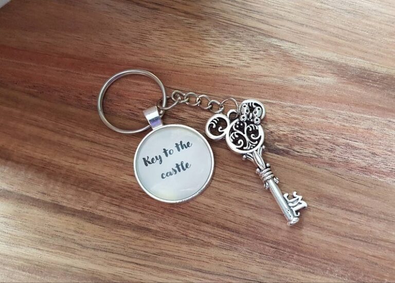 Take The Magic With You With Disney Inspired Key Chains - Fashion