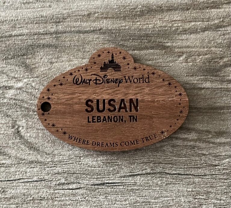 Take The Magic With You With Disney Inspired Key Chains - Fashion