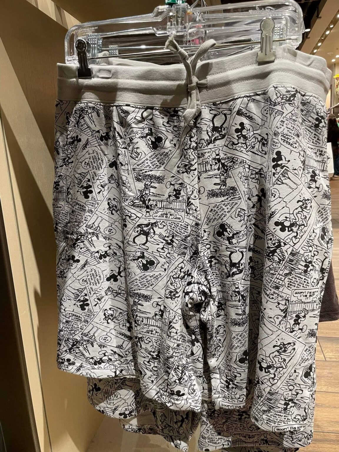 Fill Your Wardrobe with these Fabulous New Disney Clothes!