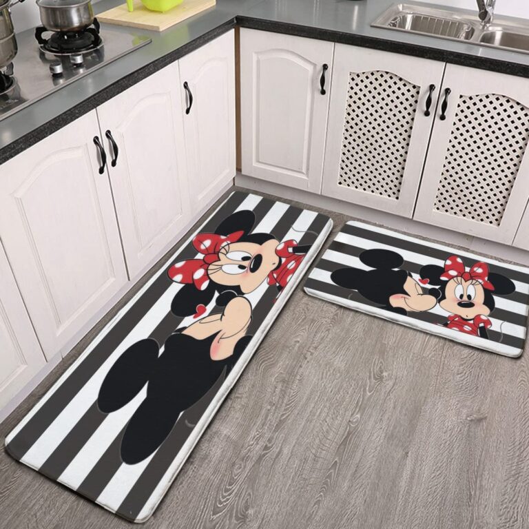Disney Discovery- Mickey and Minnie Kitchen Mats - Decor
