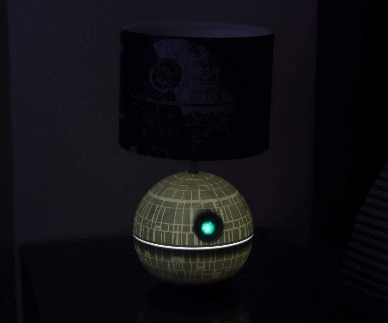 Disney Discovery: 3D Death Star Lamp
