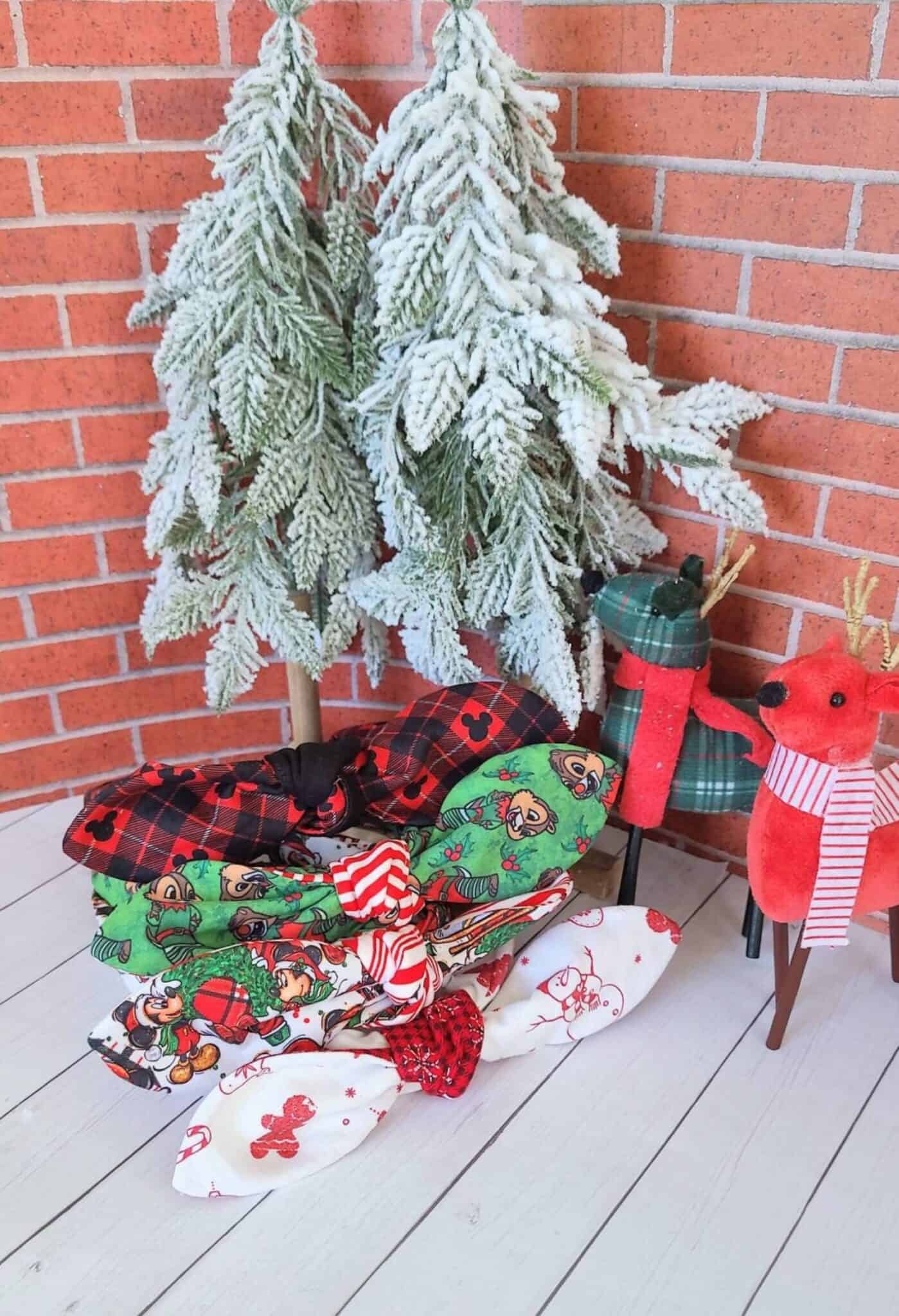 Disney Christmas Knotted Headbands Are Like Adding a Bow to a Present ...