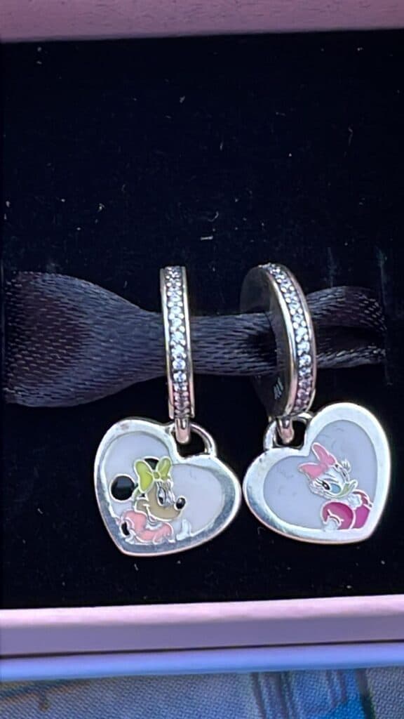 This BFF Pandora Charm Set Is Perfect For Forever Friends