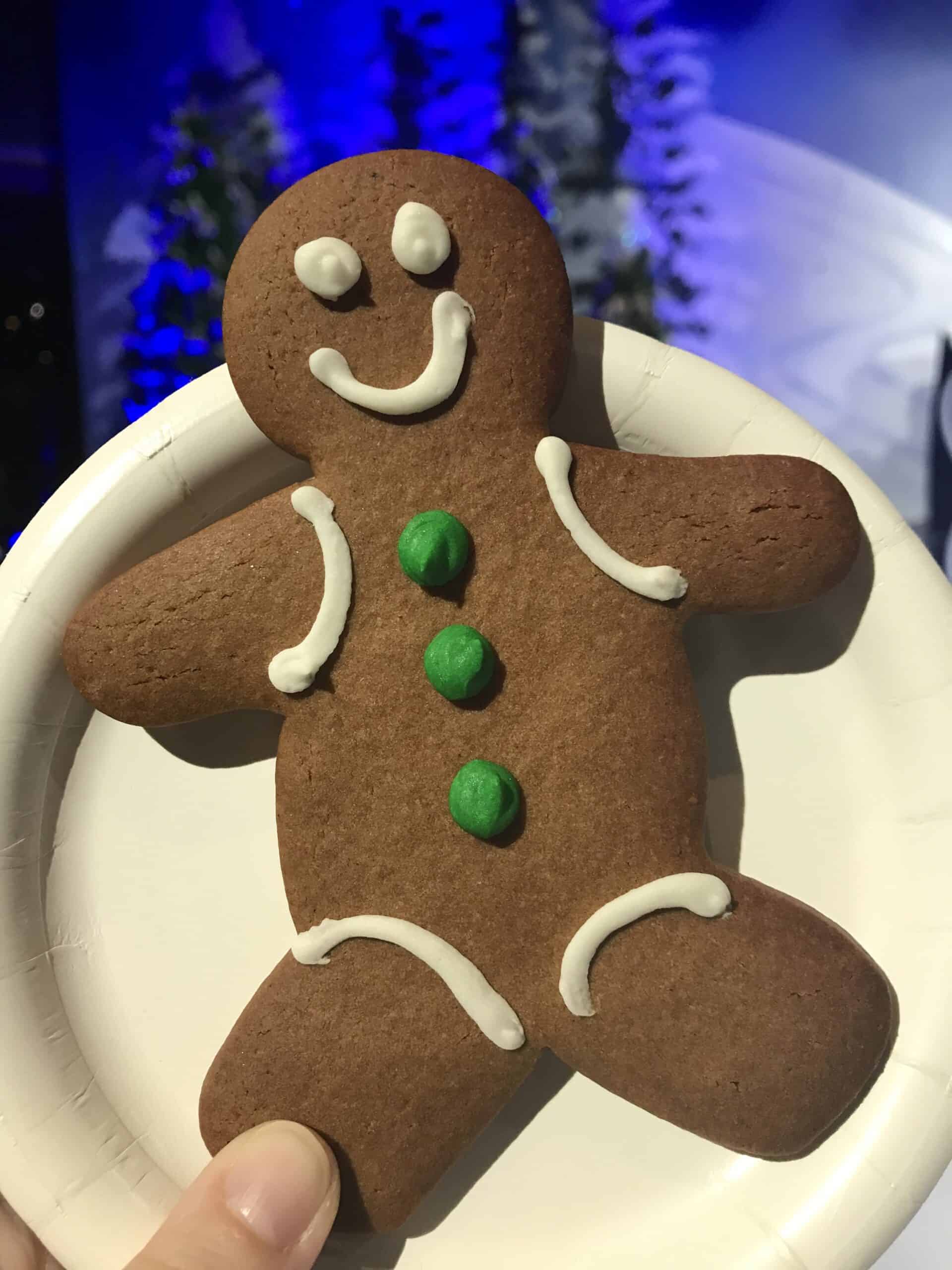 EPCOT’s Holiday Cookie Stroll is A Sweet Way to Eat Around the World