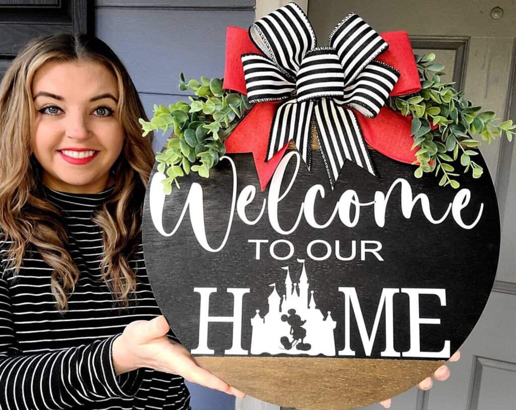 Make Your Home Feel Welcome with These Disney Welcome Signs - Decor