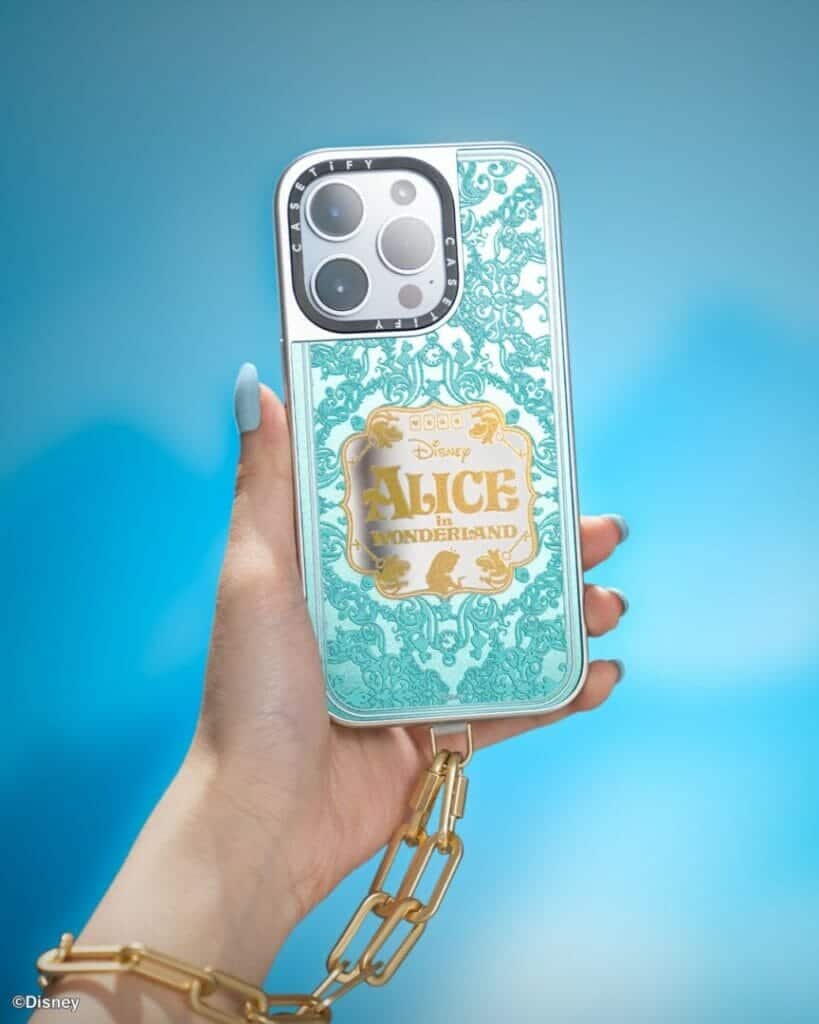 Go Down the Rabbit Hole with the Alice in Wonderland x CASETiFY ...
