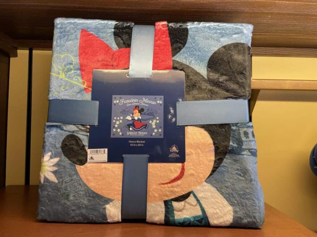 The Fraulein Minnie Collection Blooms at EPCOT - Fashion