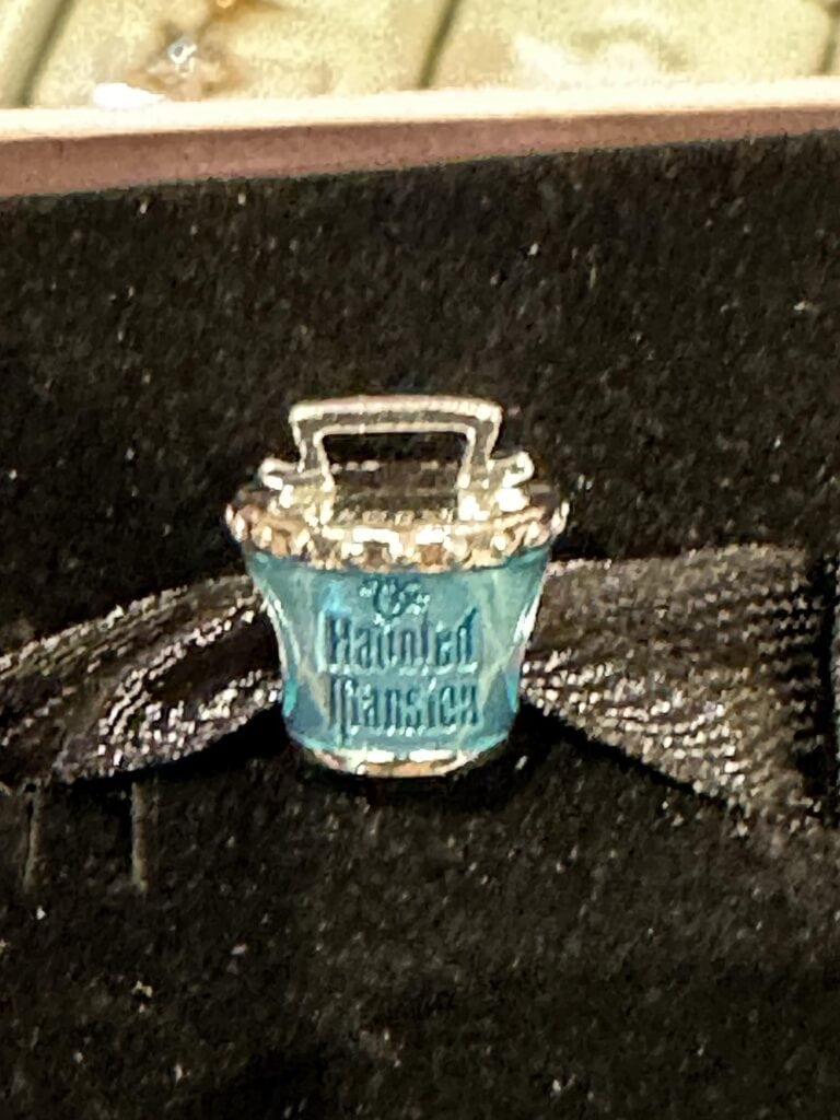 A Hatbox Ghost Pandora Charm Has Materialized - Pandora