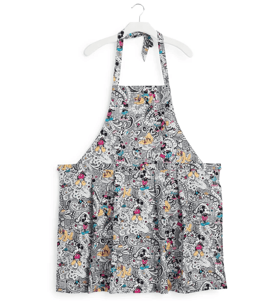 The Vera Bradley Mickey Mouse Piccadilly Paisley & Family Fun ...