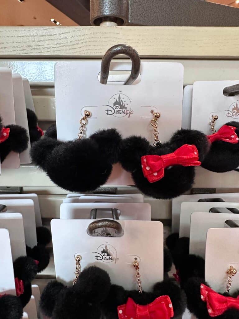 Accessorize with Some Cute Disney Costume Jewelry!