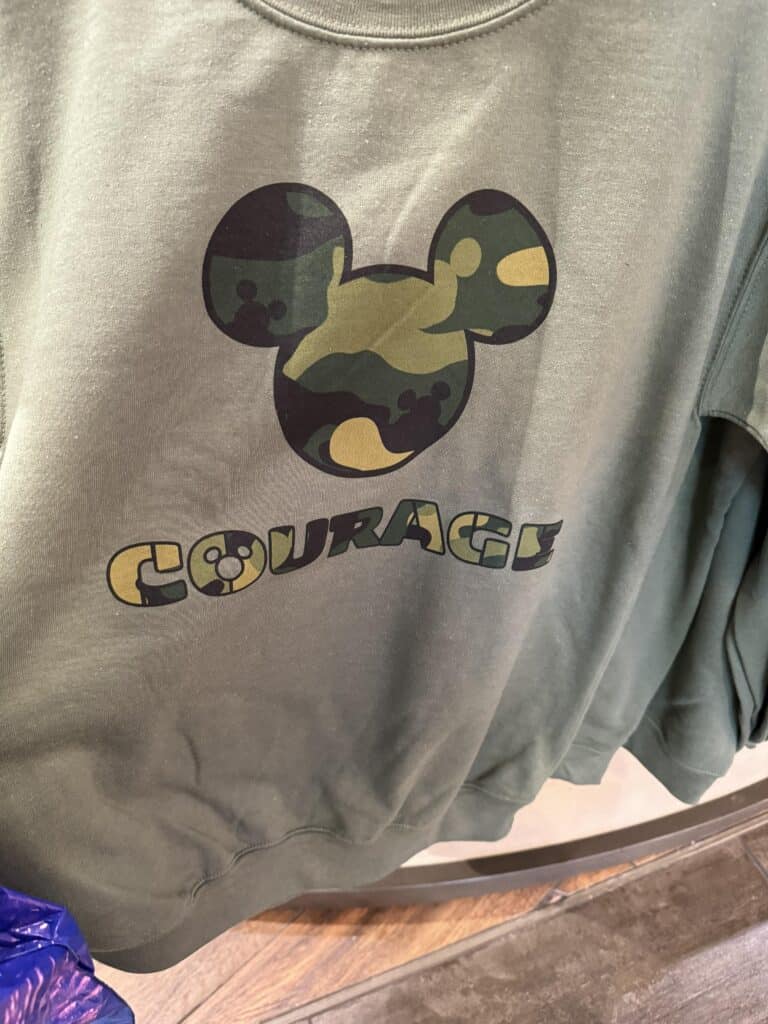 This Honor & Courage Collection Celebrates Our Veterans - Fashion