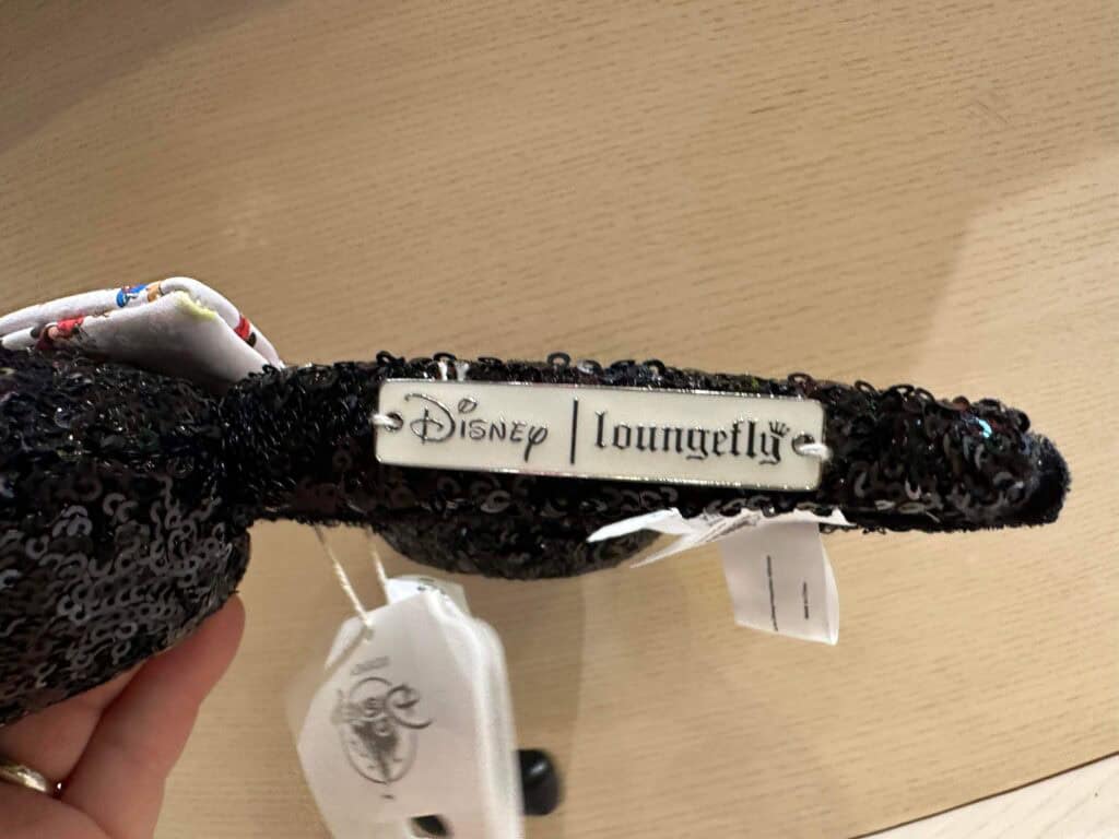 Loungefly Wins with A Classic Design - loungefly