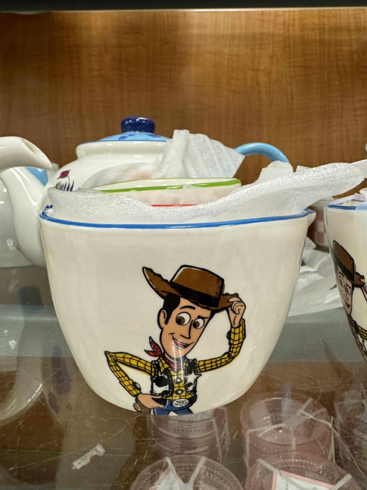 Food Magically Tastes Better In Disney Kitchen Items
