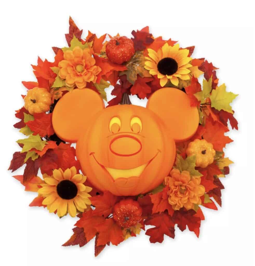 Delightfully Spooky Fall Decor - Decor