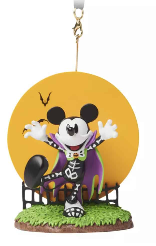 Delightfully Spooky Fall Decor - Decor