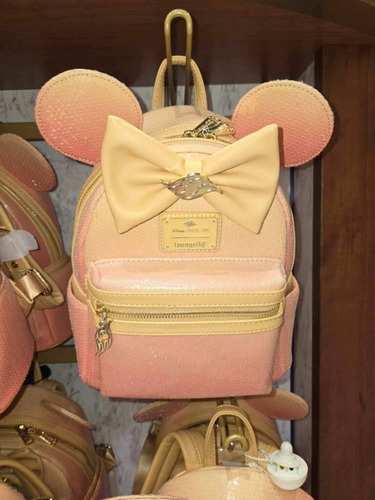 Enjoy a Peach Sunset with DCL - Fashion