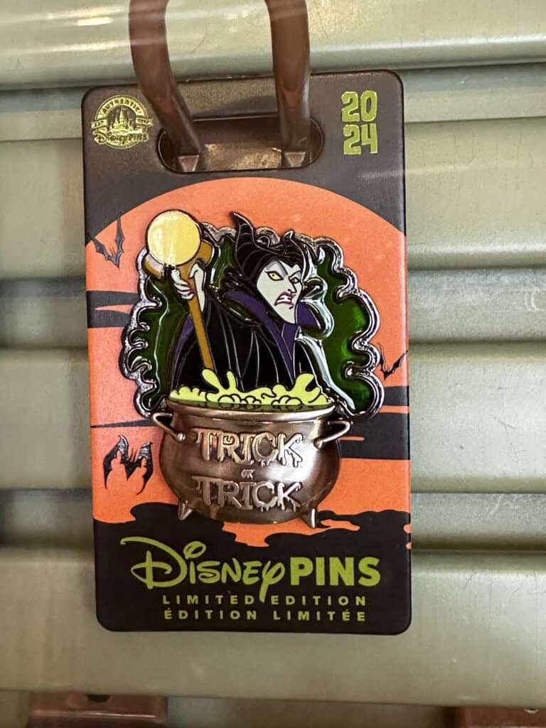 Creepy New Halloween Pins Arrive In The Parks