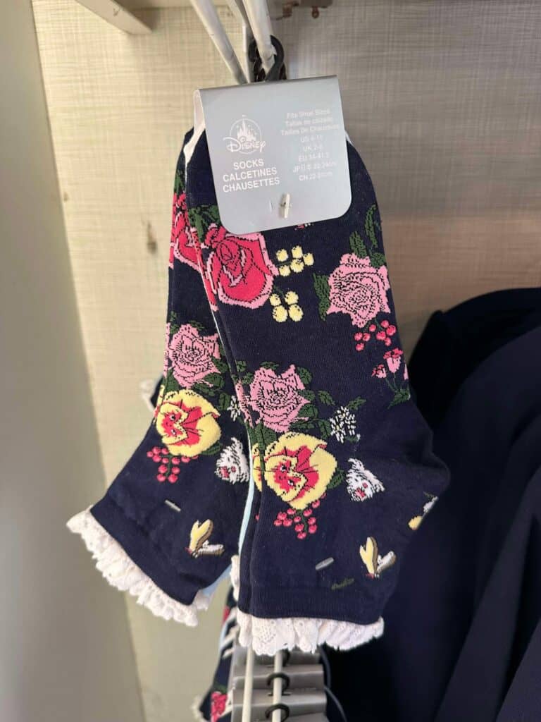 Wonderland Blooms in UK Pavilion - Fashion