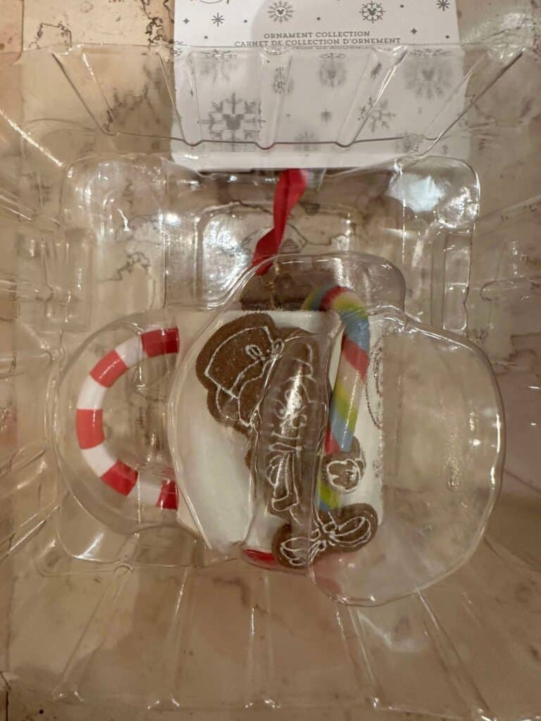 Grand Floridian Celebrates 25 Years of Gingerbread Magic - Disney World