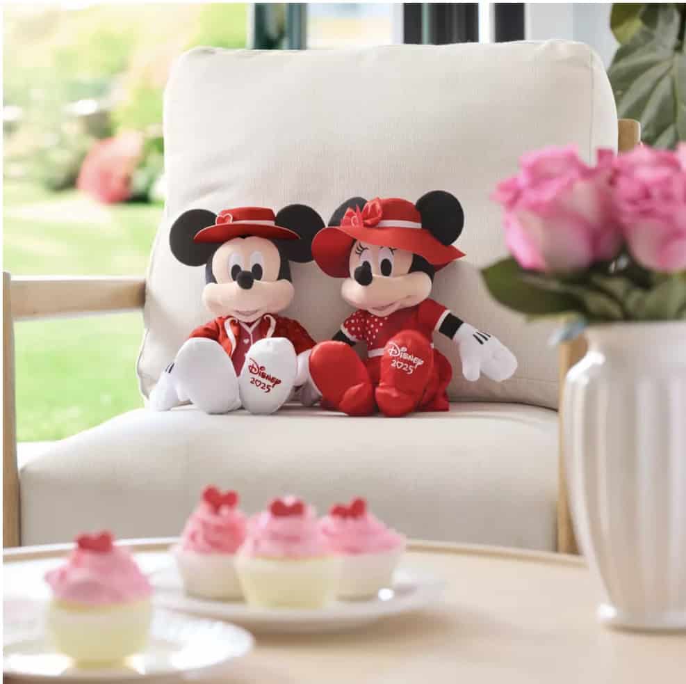Disney Plushies Usher in Valentine's Day - Fashion
